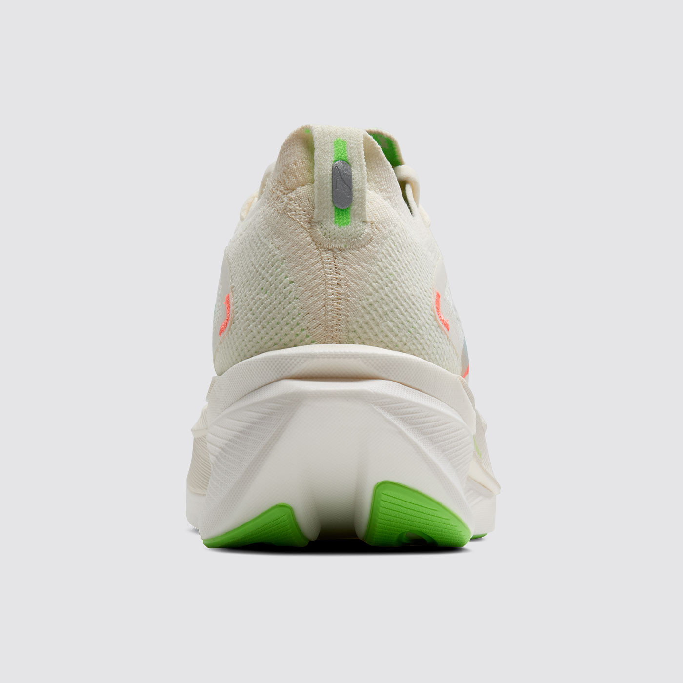 BROOKS BROOKS HYPERION MAX 3 | Dropin - spletna trgovina z bogato ...